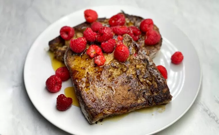 How to make French Toast (Secret Recipe) - Xhulio Cooks